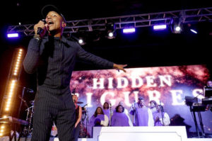 Pharrell - Runnin' + Surrender f. Lalah Hathaway | HWING