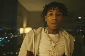 Simi “Open And Close” Video | HWING