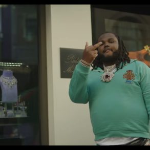 Davido “Fall” Video | HWING