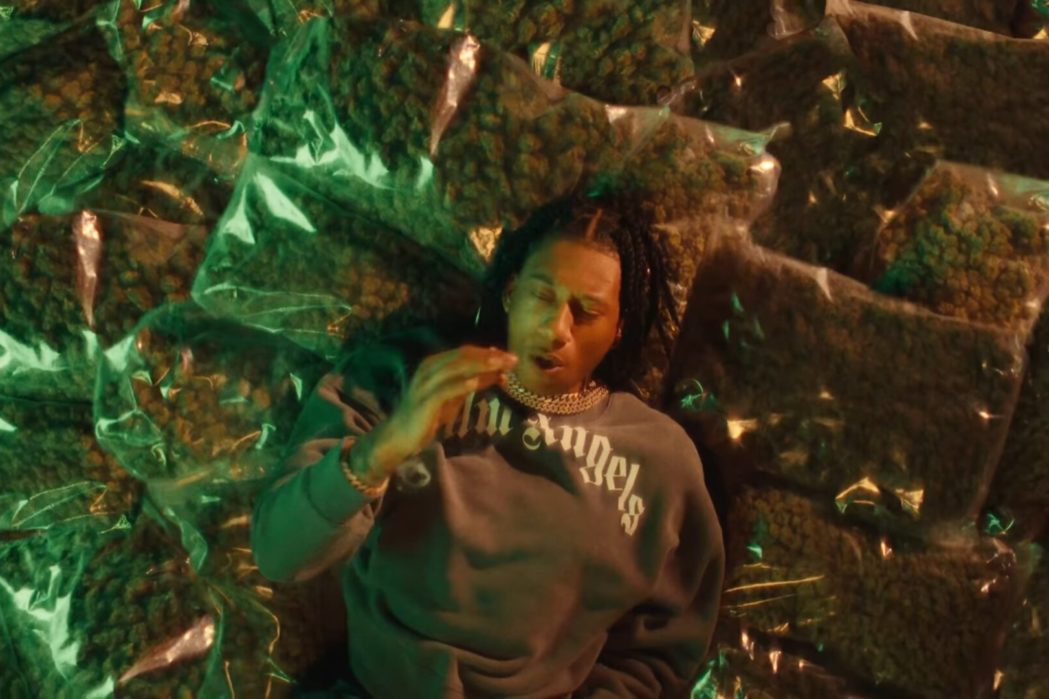 Bandokay Splashes Out In New Video for ‘Slide’ | HWING