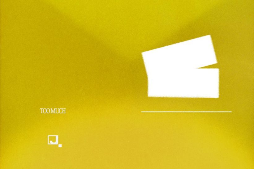 Sexy Sunday: Livia Gullo | HWING