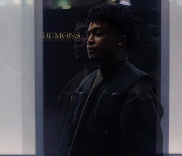 Sexy Sunday: Livia Gullo | HWING