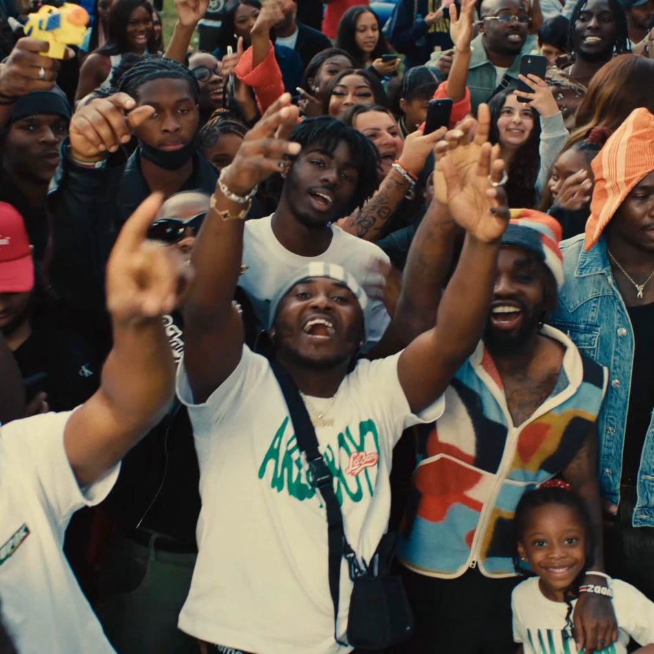 Sexy Sunday: Livia Gullo | HWING